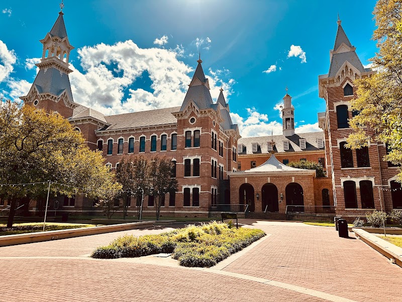 Baylor University SAT Requirements 2025: Scores & Admission Guide